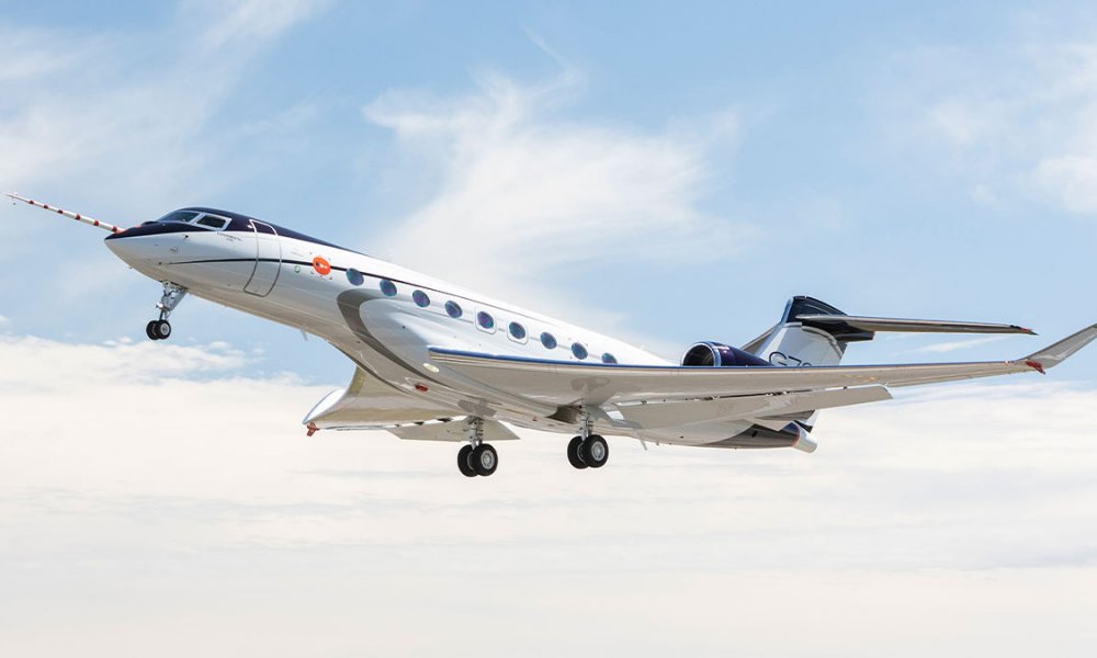 All New G700 Business Jet Makes First Flight - Billionaire Toys